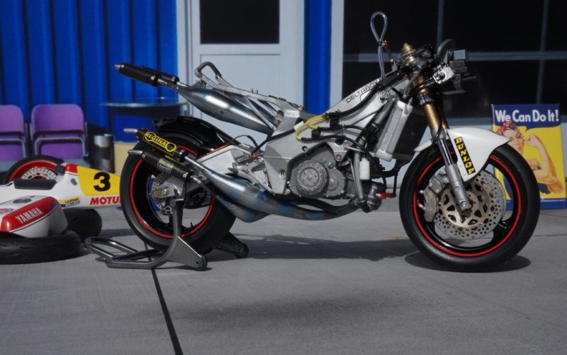 Yamaha YZR 500 „Team Lucky Strike Roberts 1989“ – Kitchecker Modell Journal