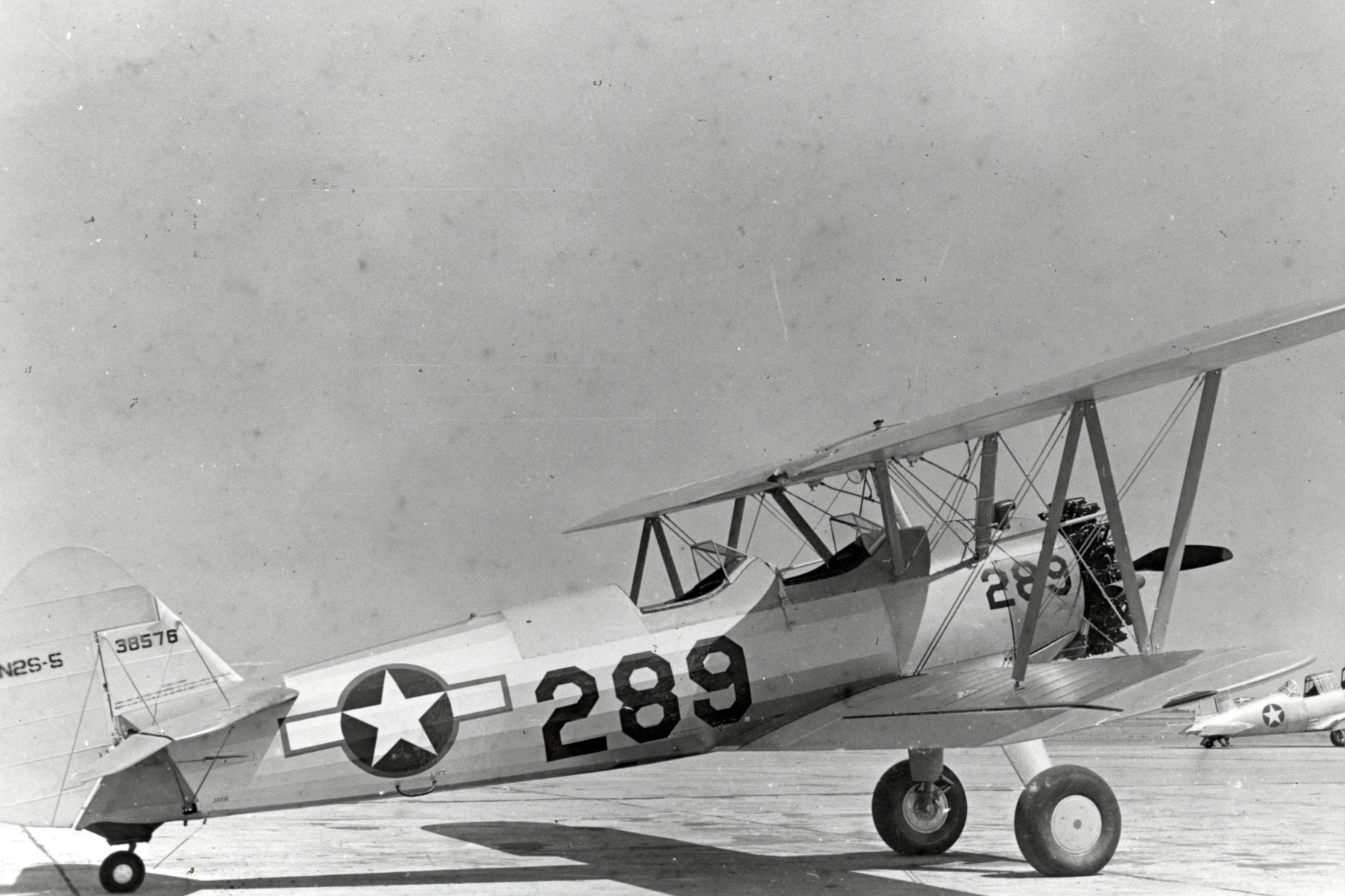 ICM 32051 – Stearman PT-17 with American Cadets – Kitchecker Modell Journal